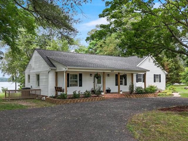 1675 Mallard Point Rd, Prince Frederick, MD 20678