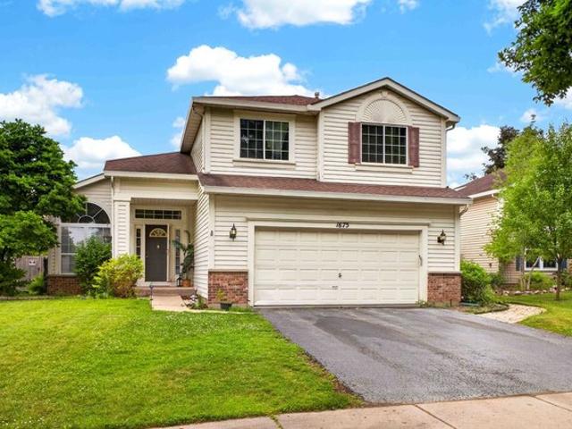 1675 Napa Dr, Gurnee, IL 60031