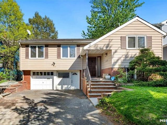 1675 Broad St, Bloomfield, NJ 07003