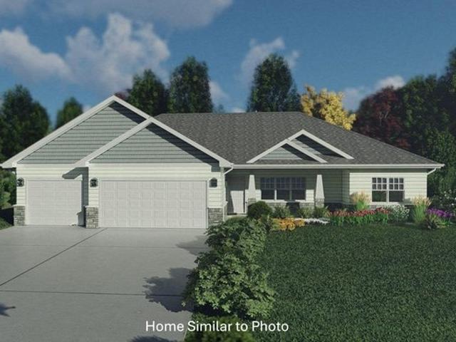 1675 Fronteir Rd, Luxemburg, WI 54217