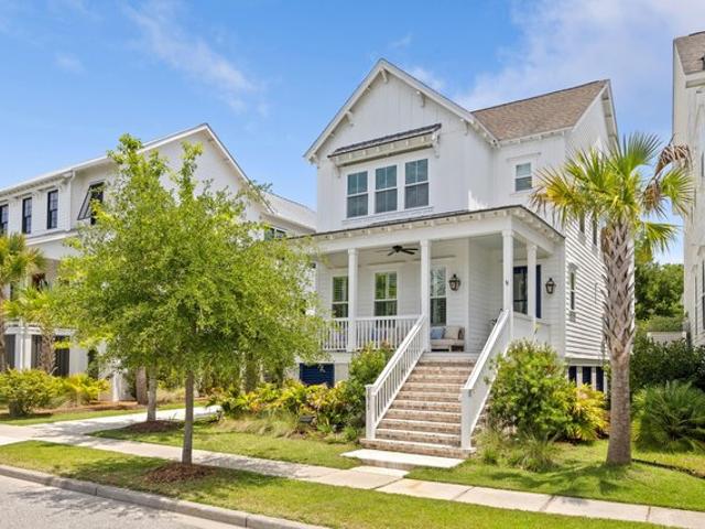 1675 Pierce St, Daniel Island, SC 29492