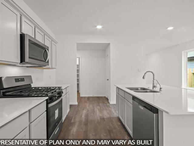 1675 Portia Lane
