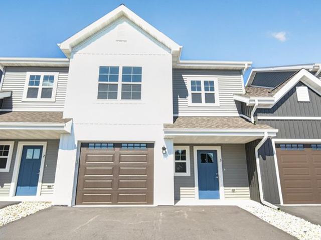 1675 Reigle Dr Unit 3, Kewaskum, WI 53040
