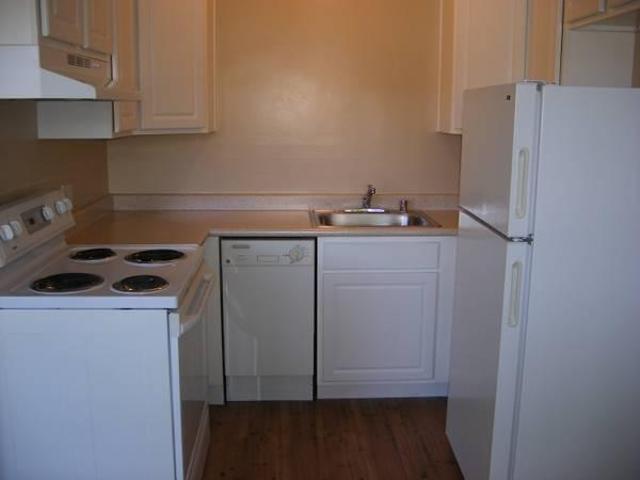 $1675 / 590ft² Studio
