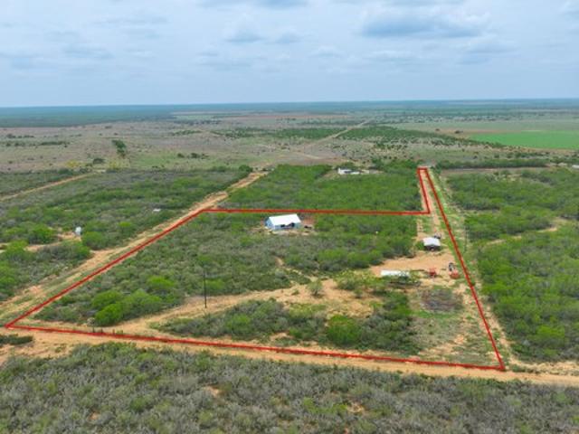16763 FM 1333, Charlotte, TX 78011