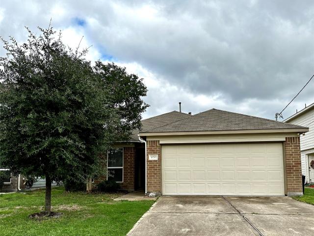 16763 N Blue Jay Dr, Conroe, TX 77385 | MLS #85693 | Compass