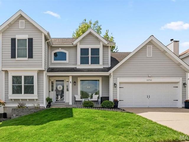 16762 Kingstowne Estates Dr, Wildwood, MO 63011
