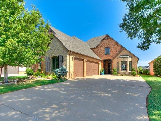 16764 Little Leaf Ln, Edmond, OK 73012