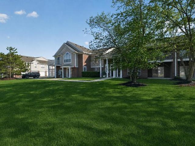 16766 Dover Dr, Northville, MI 48168
