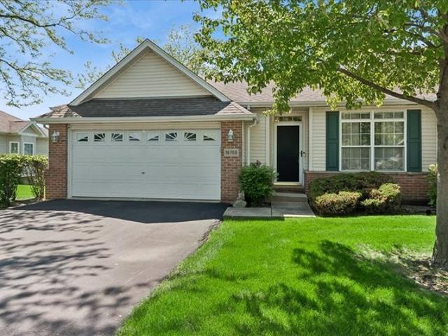 16766 S Sunset Ridge Ct, Lockport, IL 60441