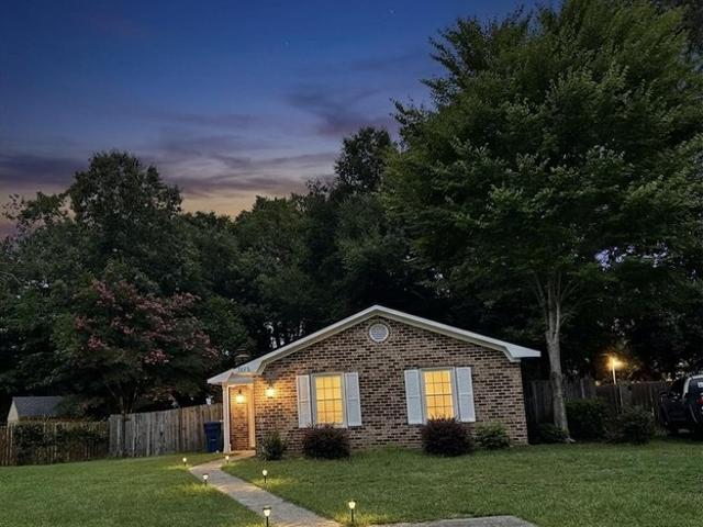 1676 Durkee St, Charleston, SC 29414
