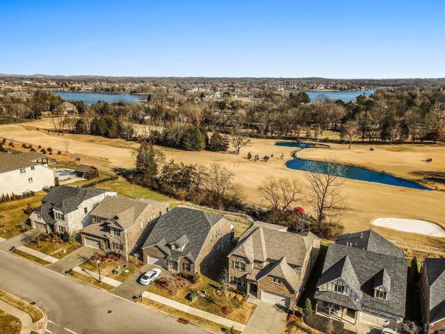 1677 Boardwalk Pl