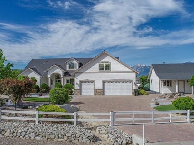 1677 Chiquita Cir, Minden, NV 89423