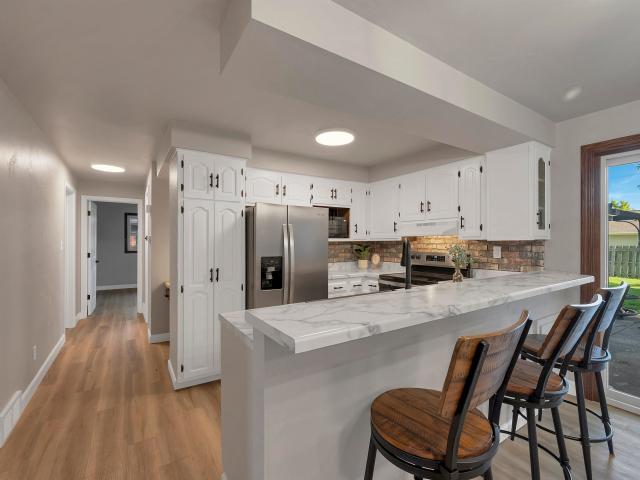 1677 LILAC Lane