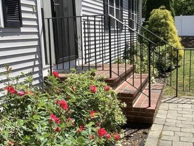 1677 Plymouth St, Bridgewater, MA 02324