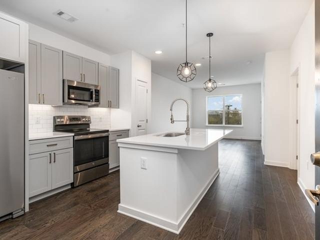 1677 54th Ave N Apt 227, Nashville, TN 37209