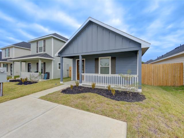 16787 N Marie Village Drive