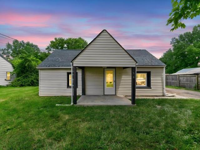 1678 Dewberry Rd, Columbus, OH 43207