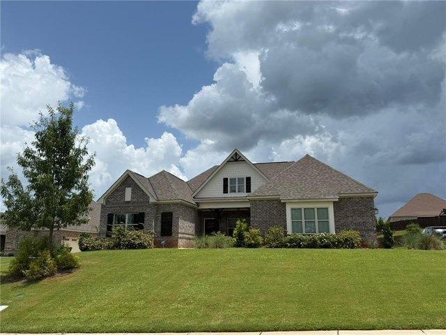 1678 Honeycomb Dr, Opelika, AL 36801