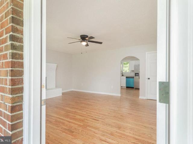 1678 piney hill rd