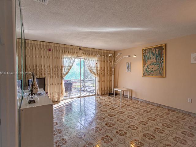 16790 NE 14th Ave, Unit 215, Miami, FL 33162 | MLS #A11921