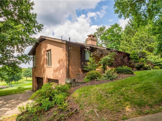 1679 Hastings Mill Rd, Pittsburgh, PA 15241 | MLS #1755