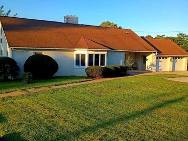 1679 Horse Shoe Pike, Glenmoore, PA 19343