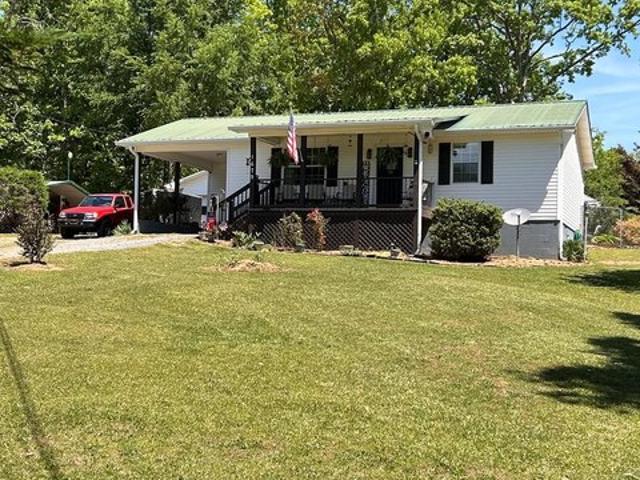 1679 Smyrna Church Rd, Chatsworth, GA 30705