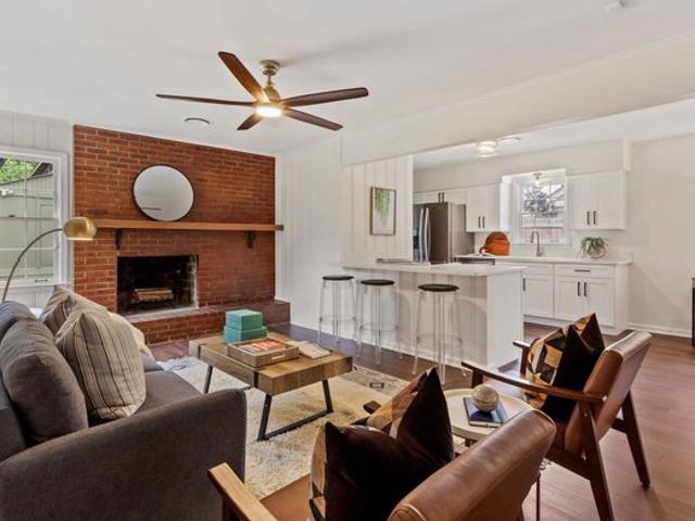 1679 Vera Cruz St, Memphis, TN 38117
