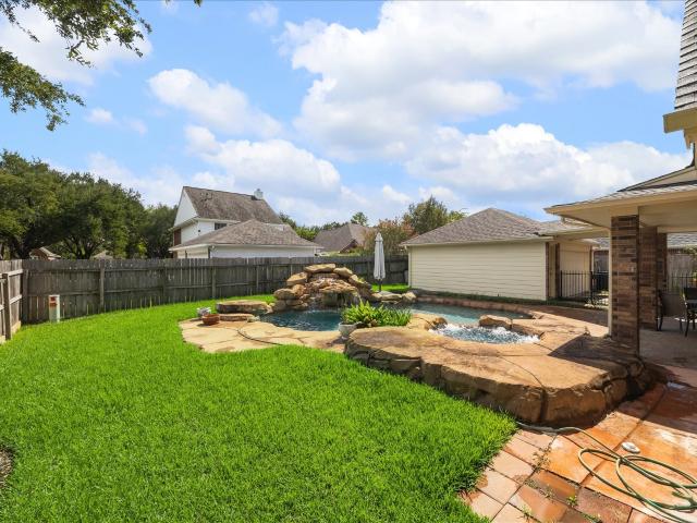 16703 Chestnut Meadow Court