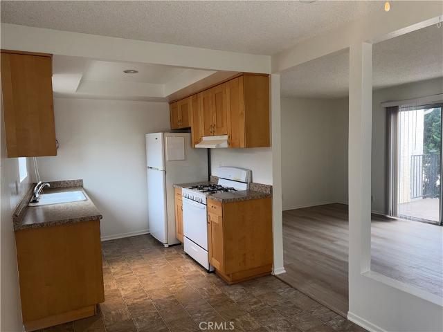 16703 Lynn Lane D