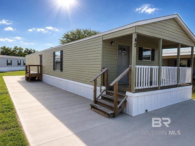 16707 State Highway 180, Gulf Shores, AL 36542