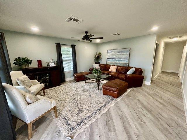 16704 Curlew Rd, Galveston, TX 77554