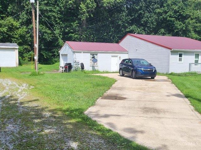 16705 Edgington Rd, Williamsburg, OH 45176
