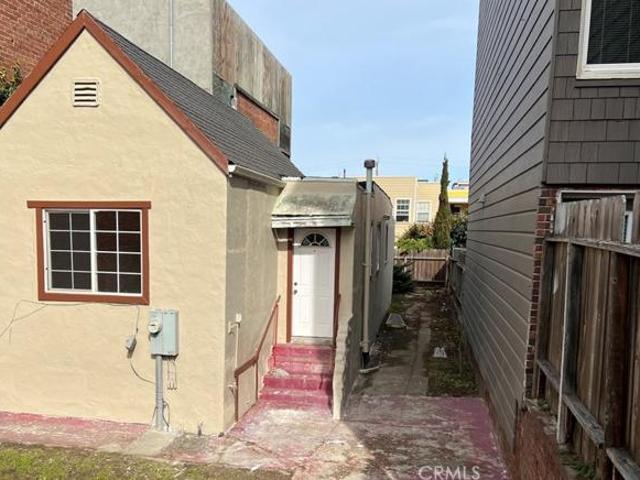 1670 Newcomb Ave, San Francisco, CA 94124