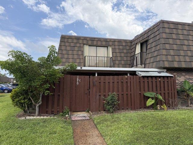 1670 Forest Lakes Cir Apt C, West Palm Beach, FL 33406