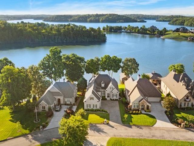 1670 Rarity Bay Pkwy, Vonore, TN 37885