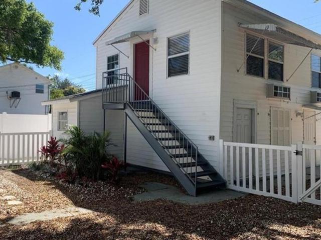 1670 29th Ave N #1/2, Saint Petersburg, FL 33713