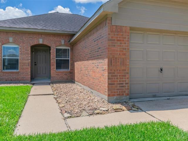 16711 Hollow Ridge Road