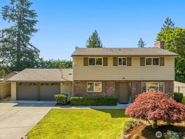16711 NE 6th Pl, Bellevue, WA 98008