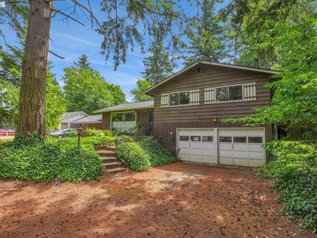 16714 NE Wasco St, Portland, OR 97230