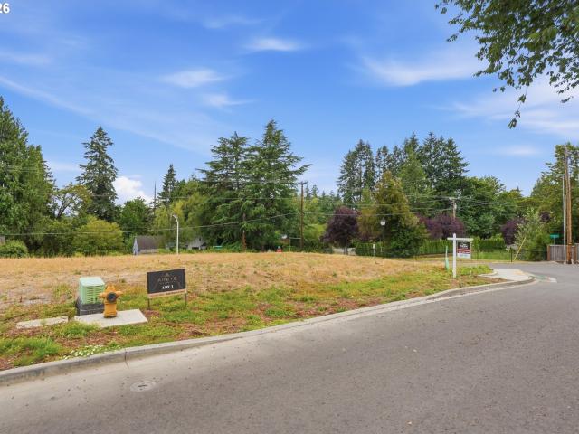 16715 SE 44TH CIR