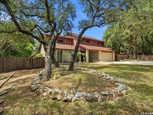 16719 Springhill Dr