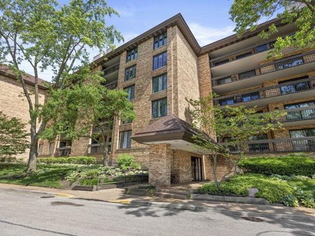 1671 Mission Hills Rd Apt 502, Northbrook, IL 60062
