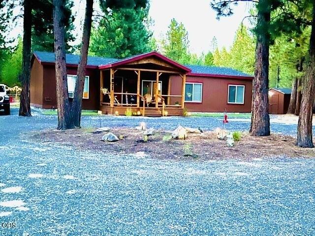 1671 Hackett Dr, La Pine, OR 97739