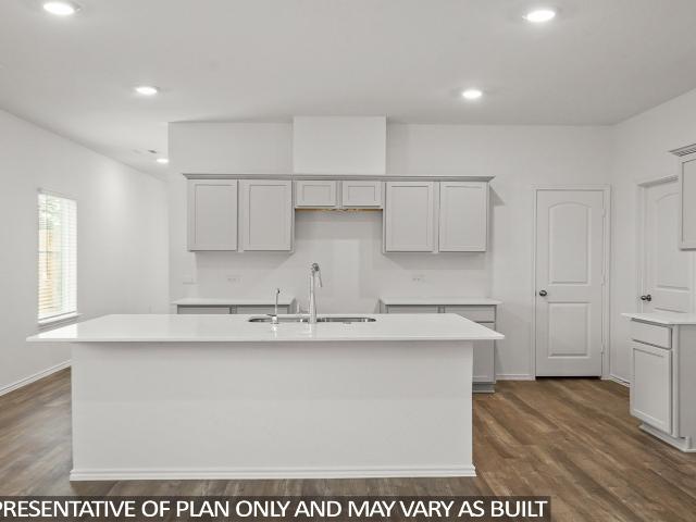 1671 Portia Lane