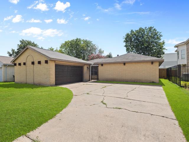 16723 Lone Quail Court