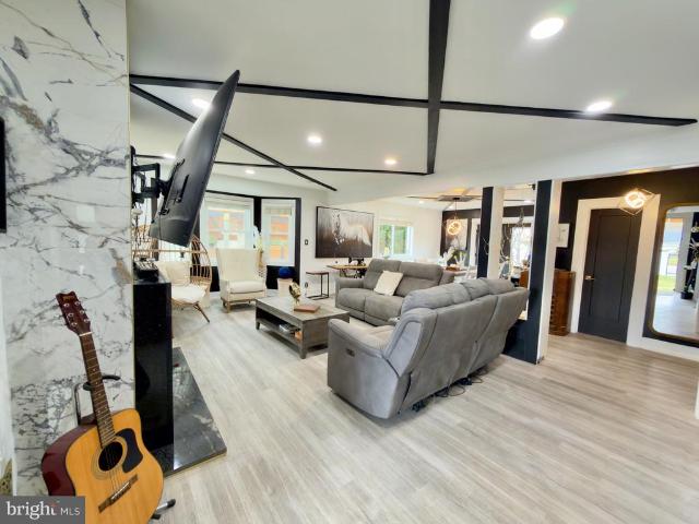 16720 Longdraft Road