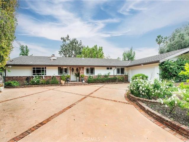 16722 Knollwood Dr, Granada Hills, CA 91344