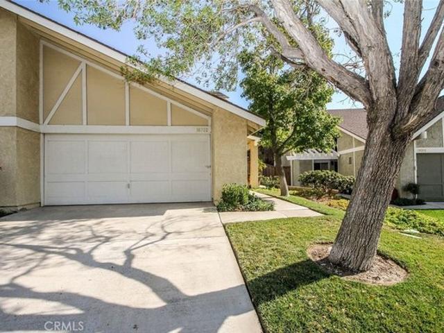 16722 Shinedale Dr, Canyon Country, CA 91387